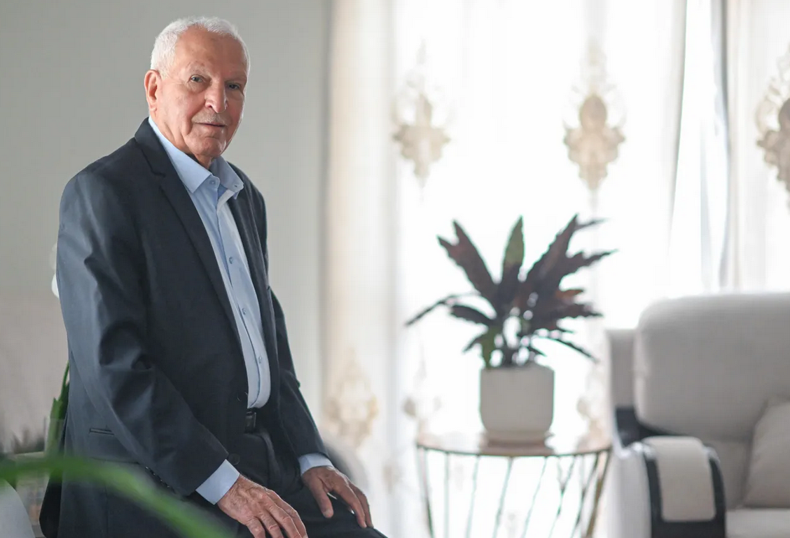 Muhammad Ali Taha, écrivain palestinien: "Nous devrions nous joindre ...